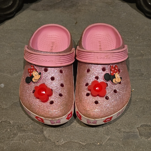 CROCS | Shoes | Disney Parks Kids Pink Glitter Crocs With Minnie Mouse ...